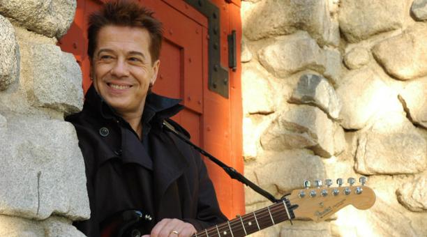 Luis Ángel, el genio detrás del tema musical «Lluvia». – Inbox Latino